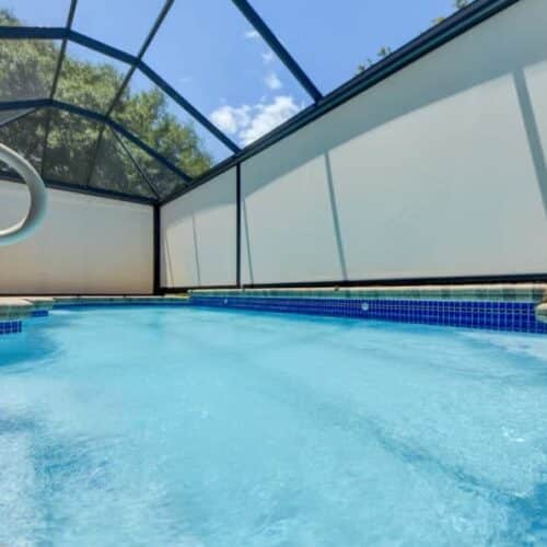 Retractable Pool Screens | SPF Screens & Awnings